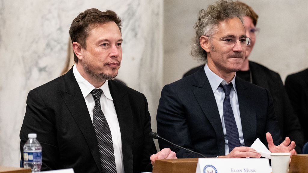 Palantir CEO Urges Tech Companies To Collaborate With Government On AI ...
